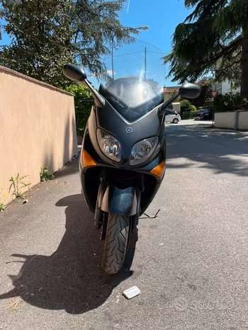 Yamaha TMAX 500