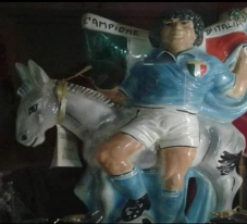 Statua di Maradona 