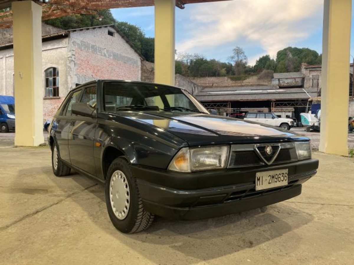 ALFA ROMEO 75 1.6