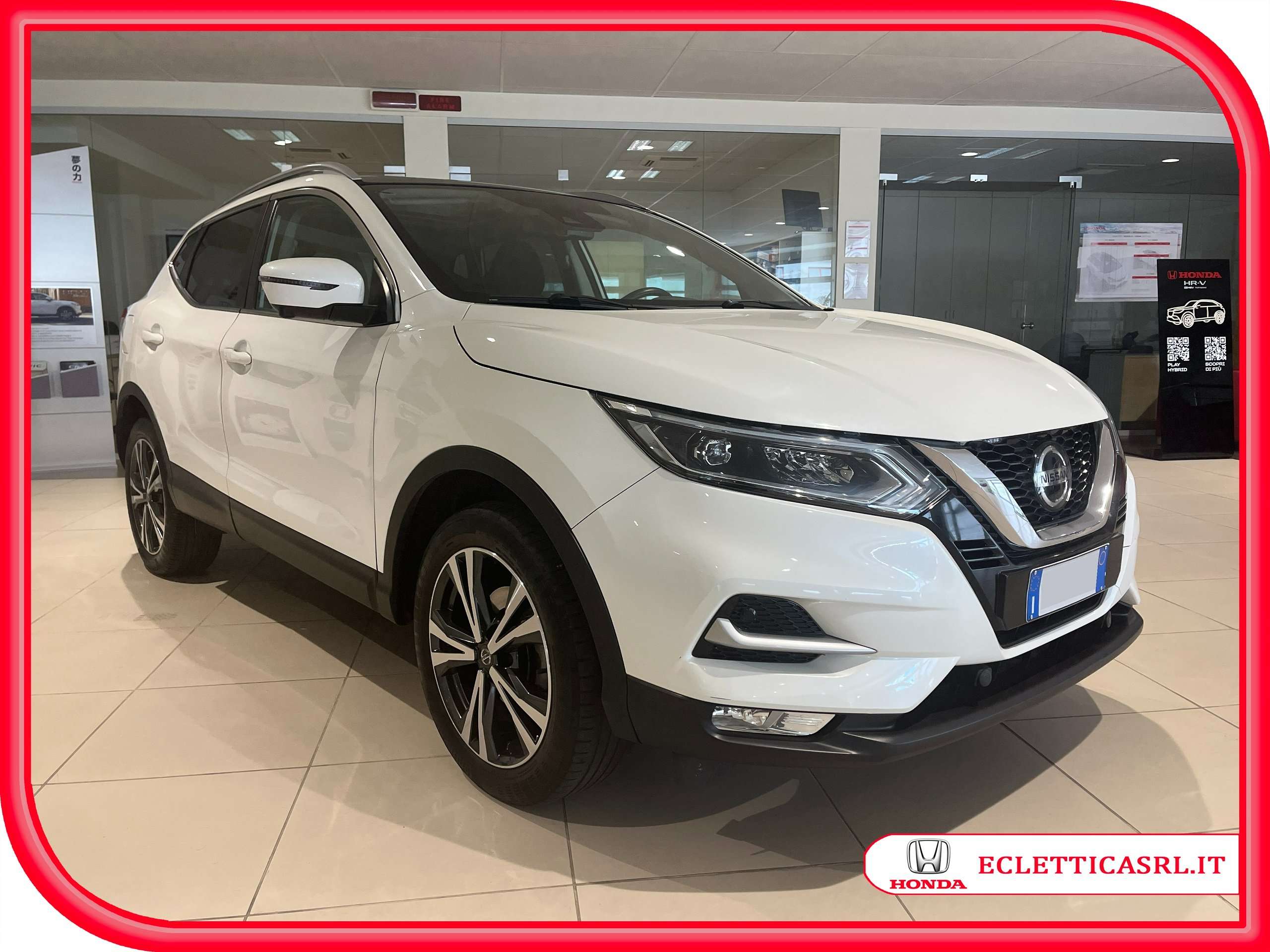 Nissan Qashqai1.2 dig-t N-Connecta 115cv **UNIPROP**NAVIGATORE**