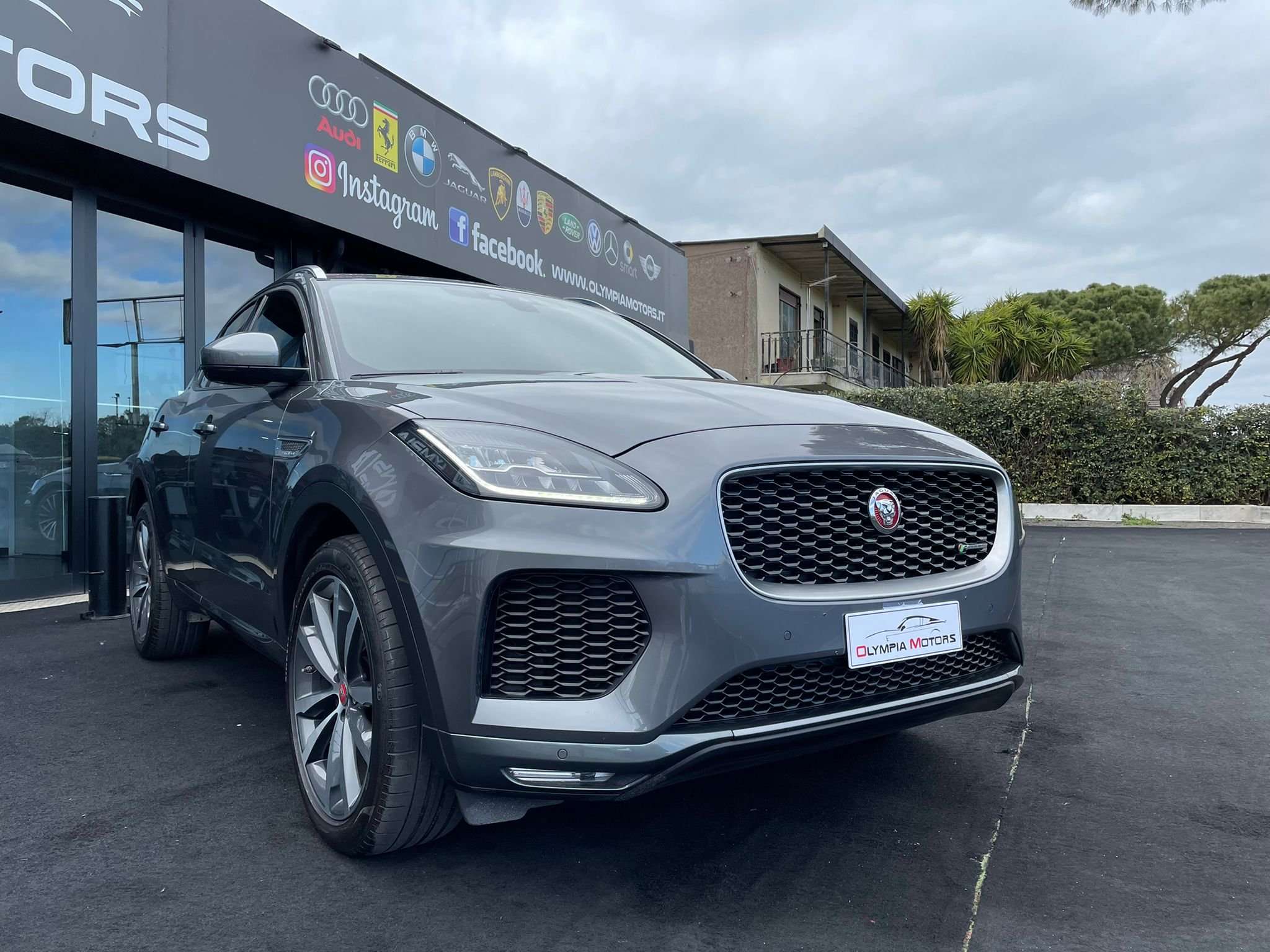 Jaguar E-PaceD150 AWD R DYNAMIC TETTO KAMERA 20' LED PELLE