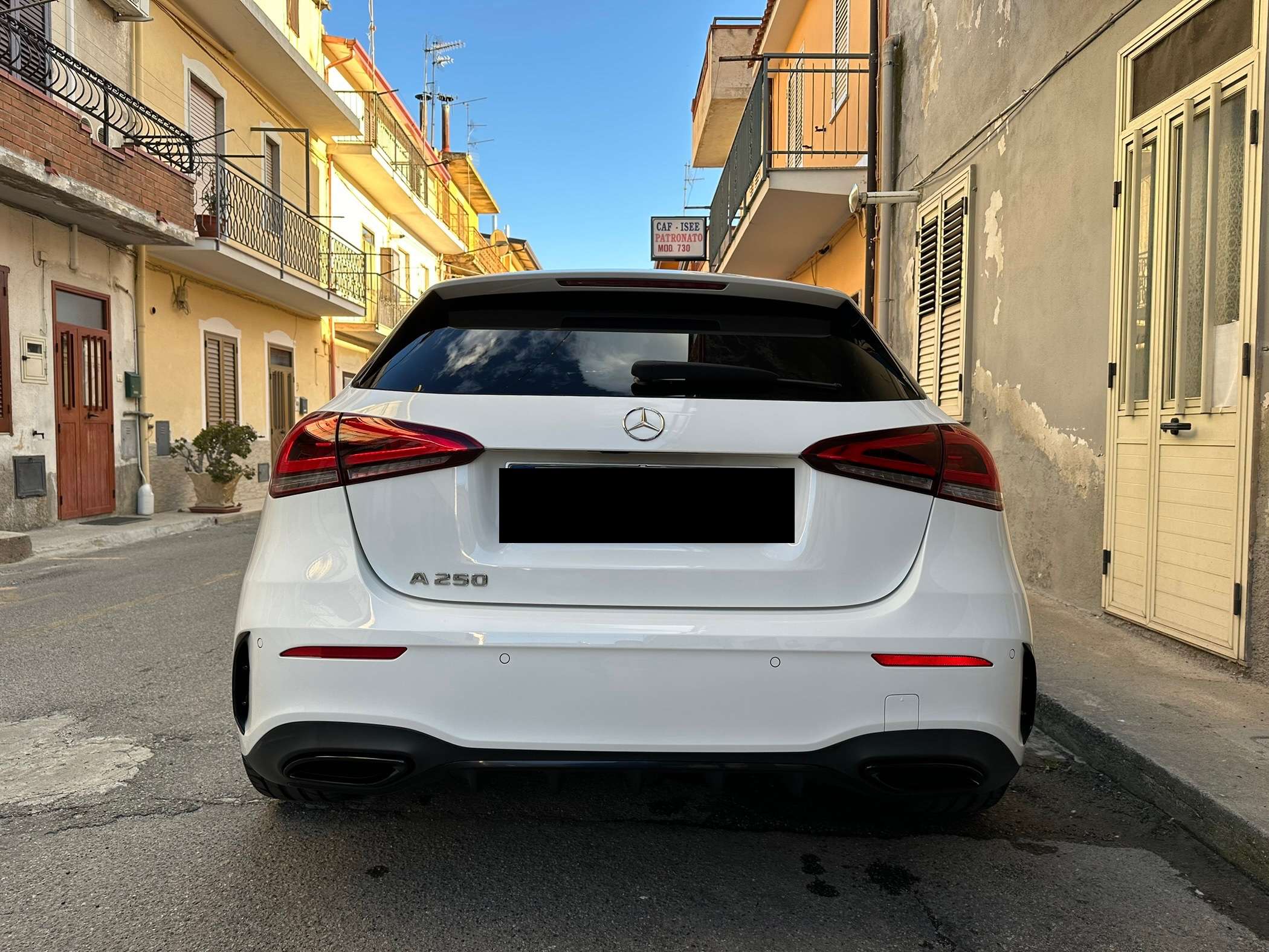 Mercedes-Benz A 250Premium auto