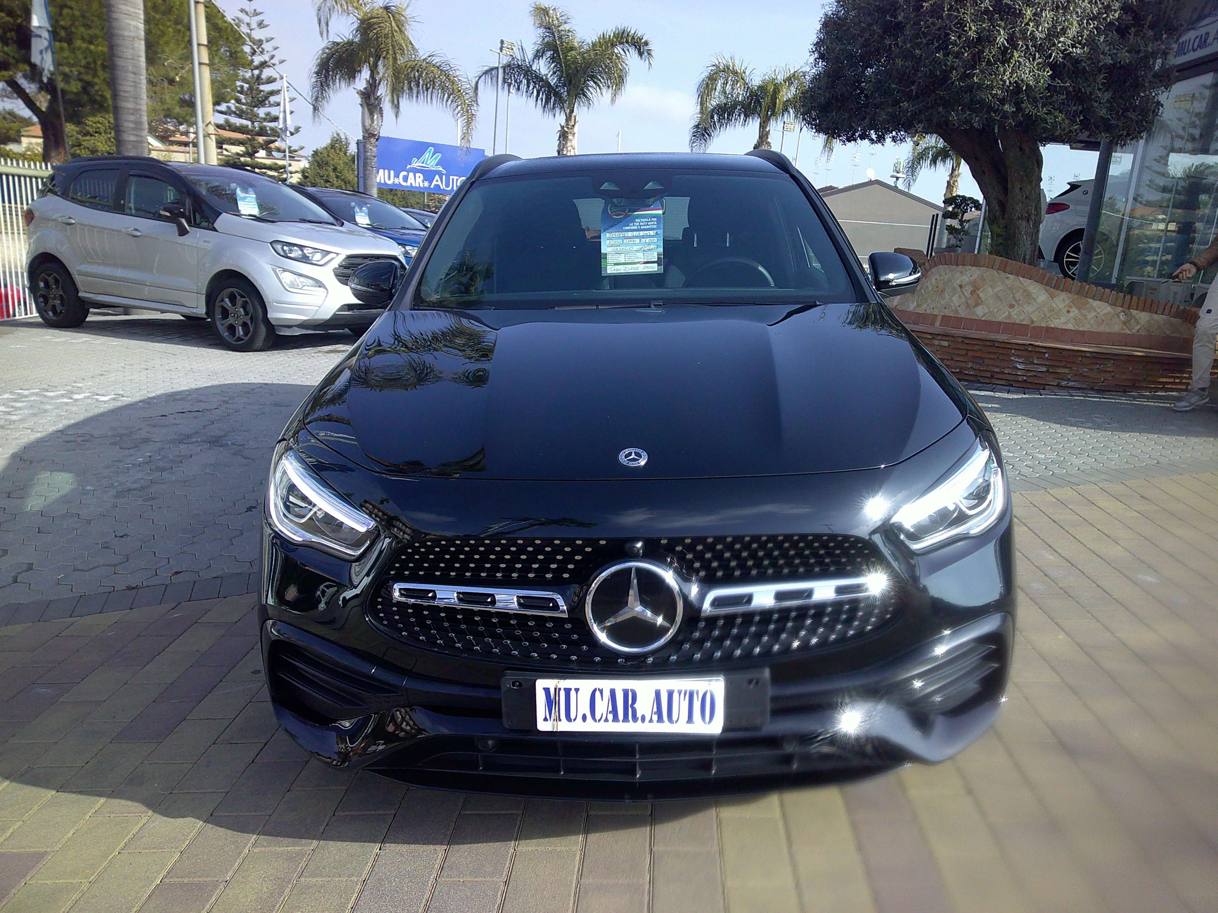 Mercedes-Benz GLA 200d automatic premium