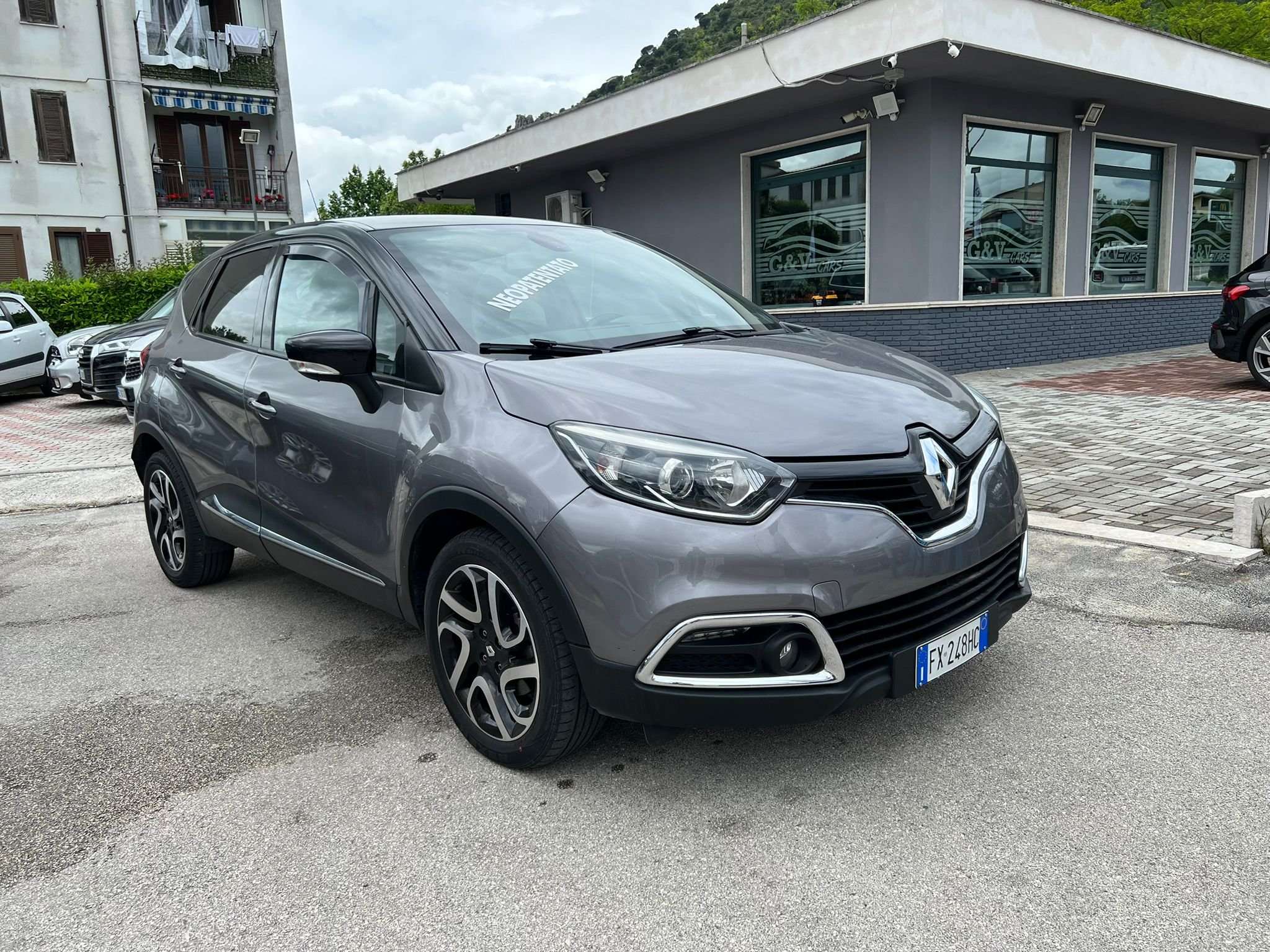 Renault Captur1.5 DCI Zen (live) 90cv E6 NAVI OK NEOPATENTATI