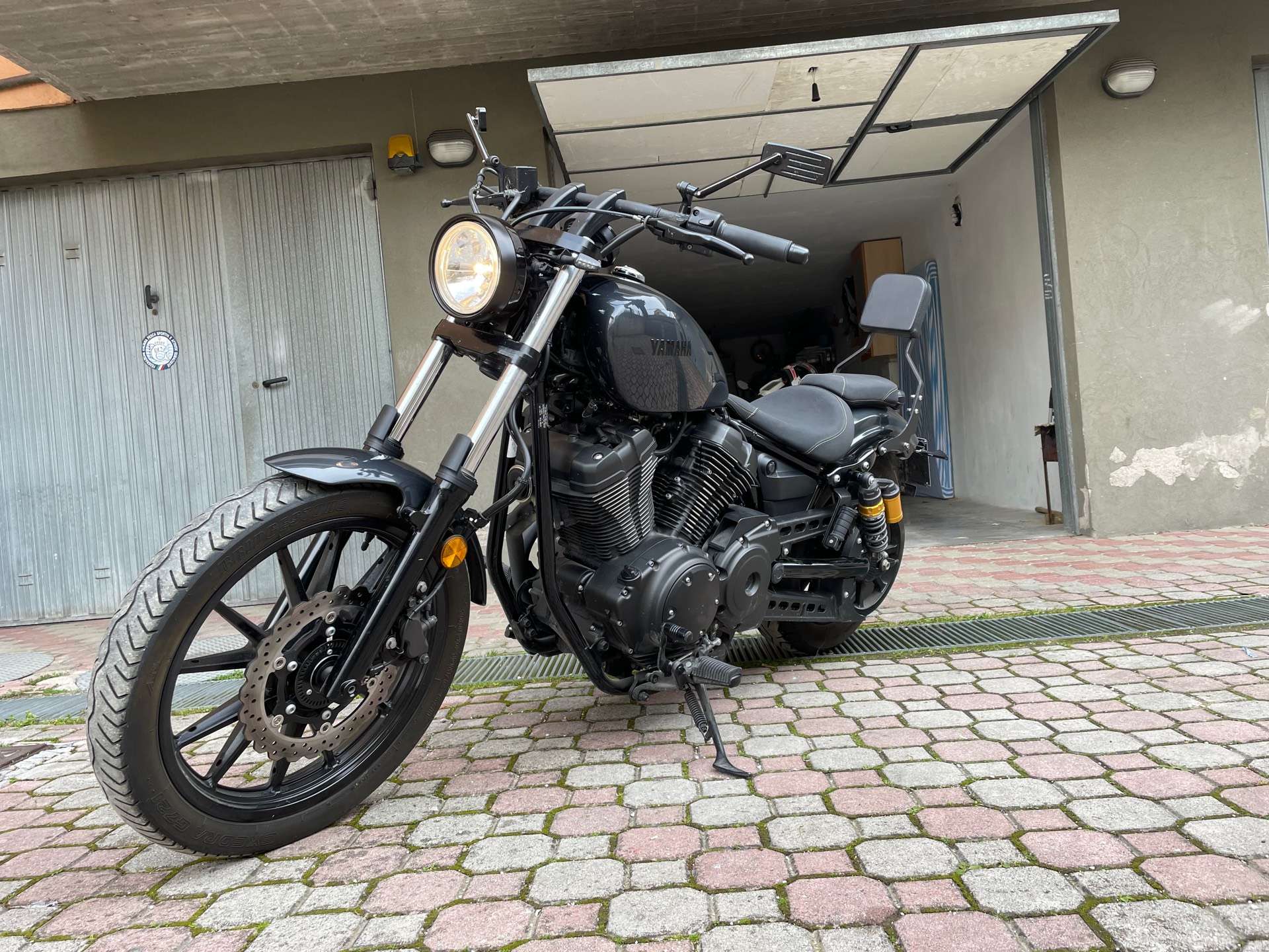 Yamaha XV 950R abs