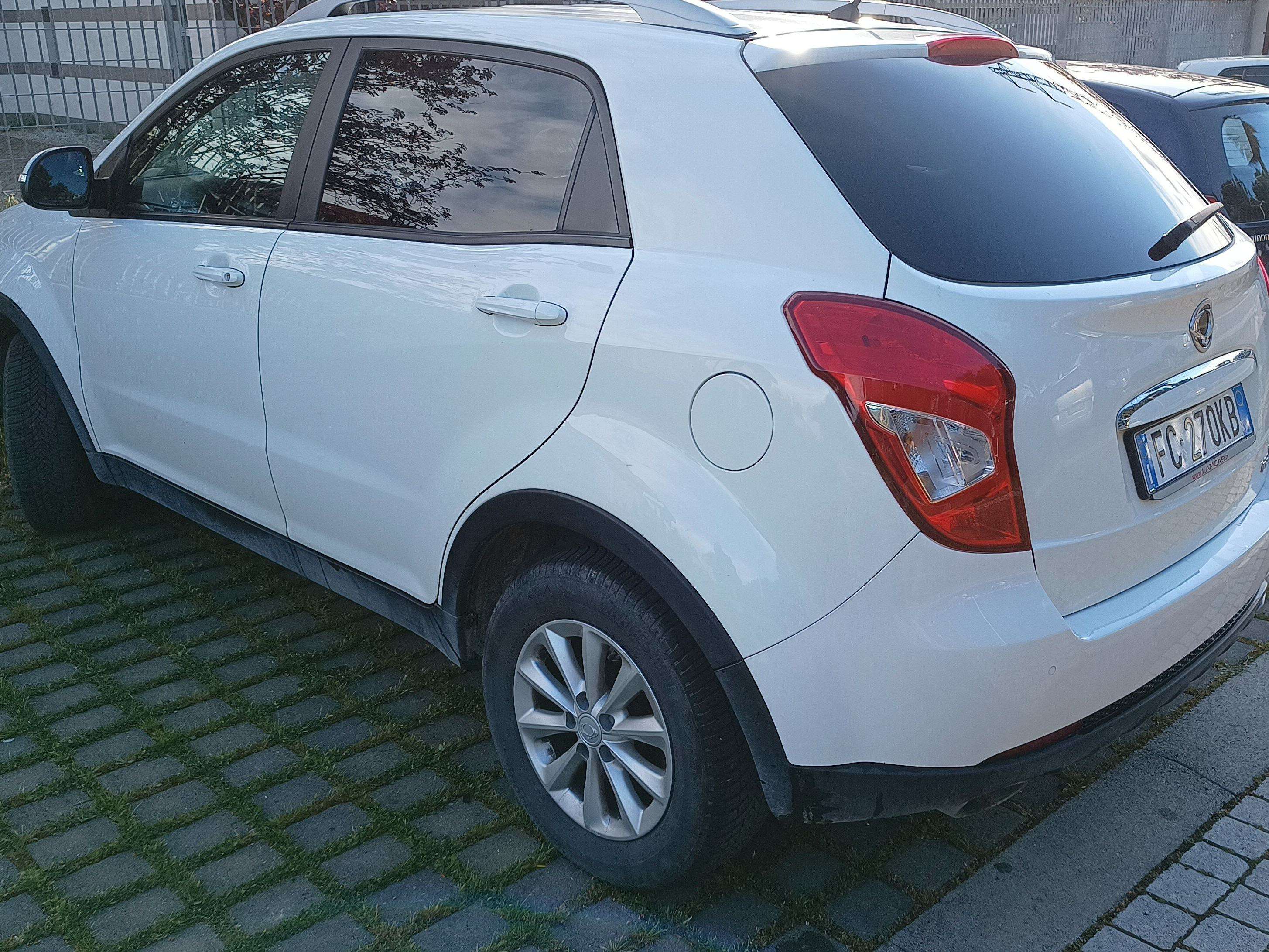 SsangYong KorandoKorando 2.0 e-xdi Plus awd 148cv