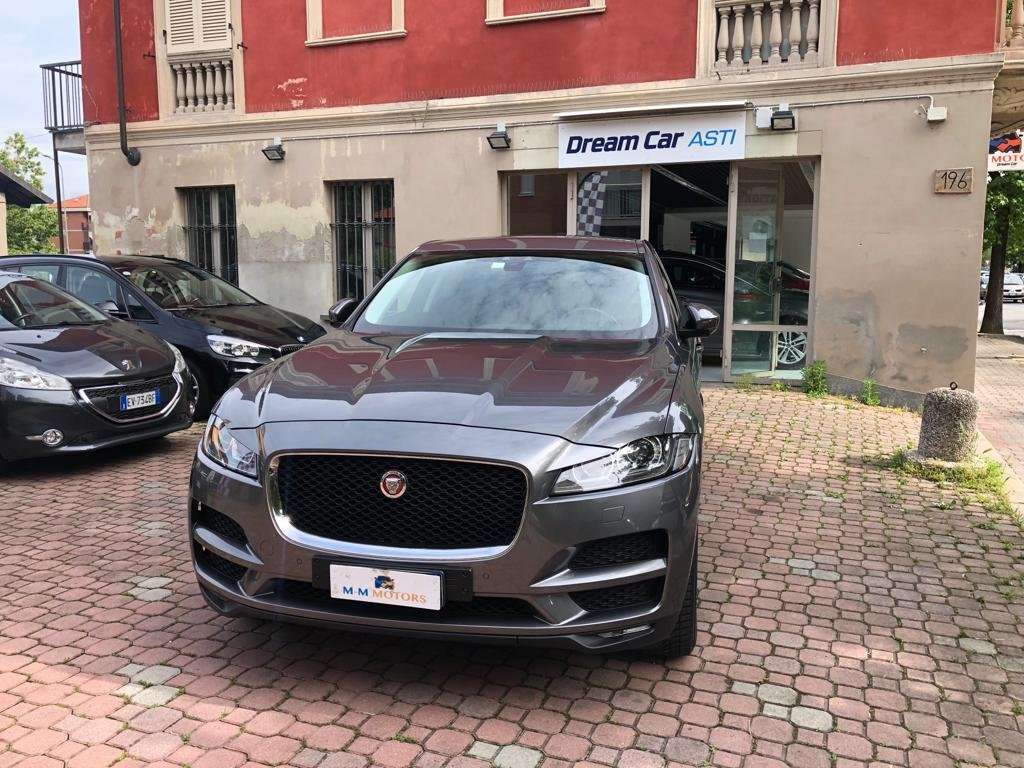 Jaguar F-PaceF-Pace 2.0d Prestige awd 180cv auto