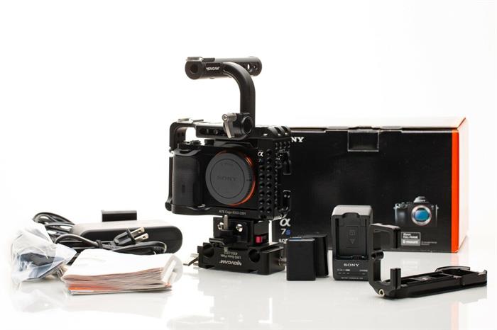 SONY ALPHA A7S MOVCAM CAGE & EXTRA