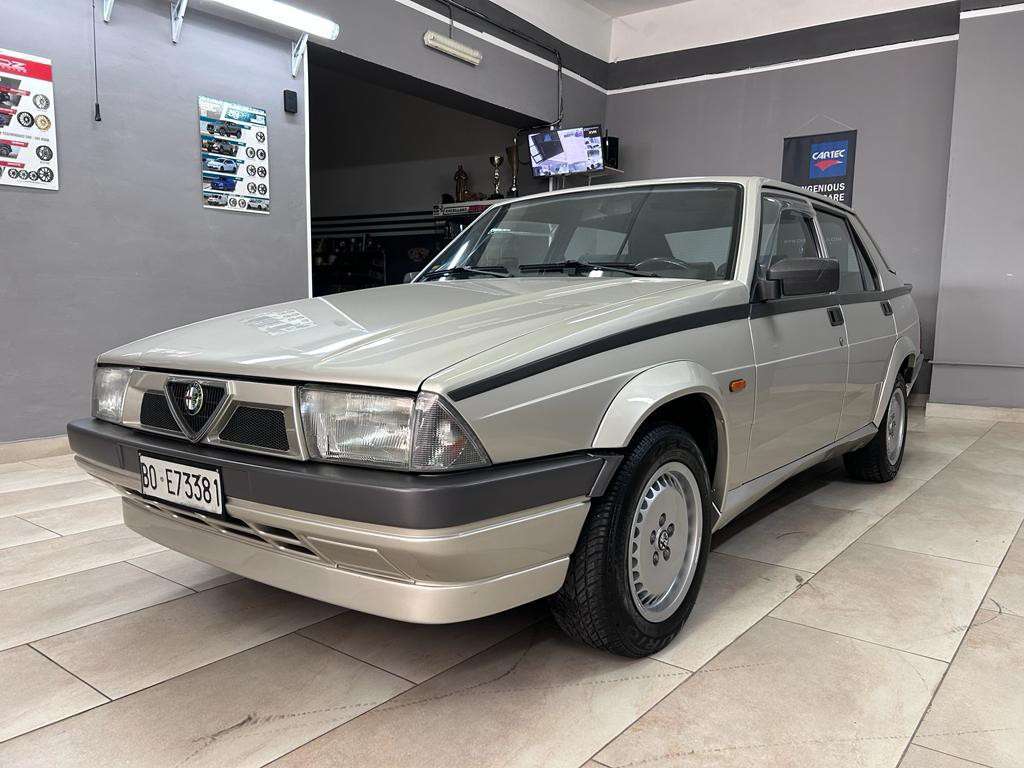 Alfa Romeo 752.0i Twin Spark