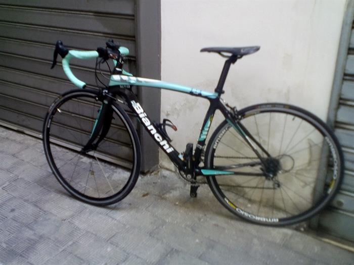 BICI DA CORSA BIANCHI FULL CARBON