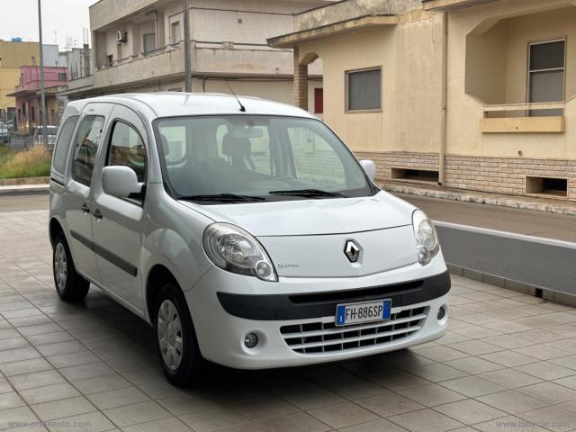 Renault kangoo 1.5 dci 85 cv 5p. dynamique trasporto disabili 4+1