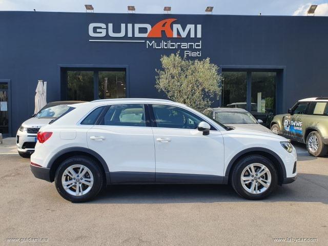 Audi q3 35 tdi s tronic business s-tronic