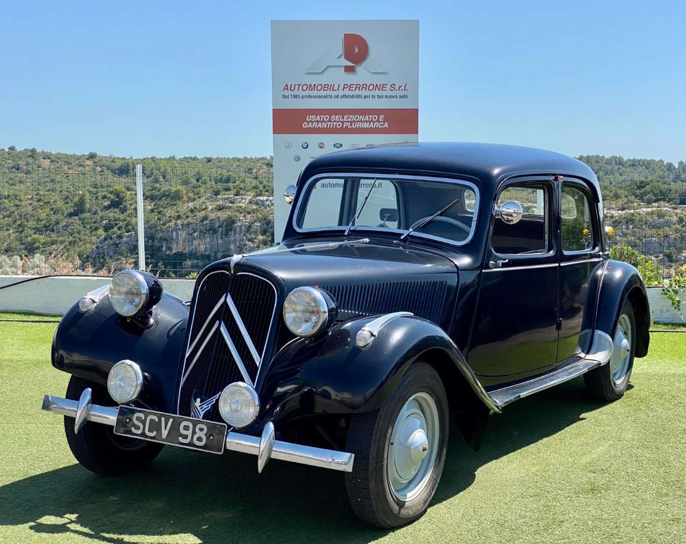 Citroen Traction Avant 11 BL  (Totalmente restaurata)