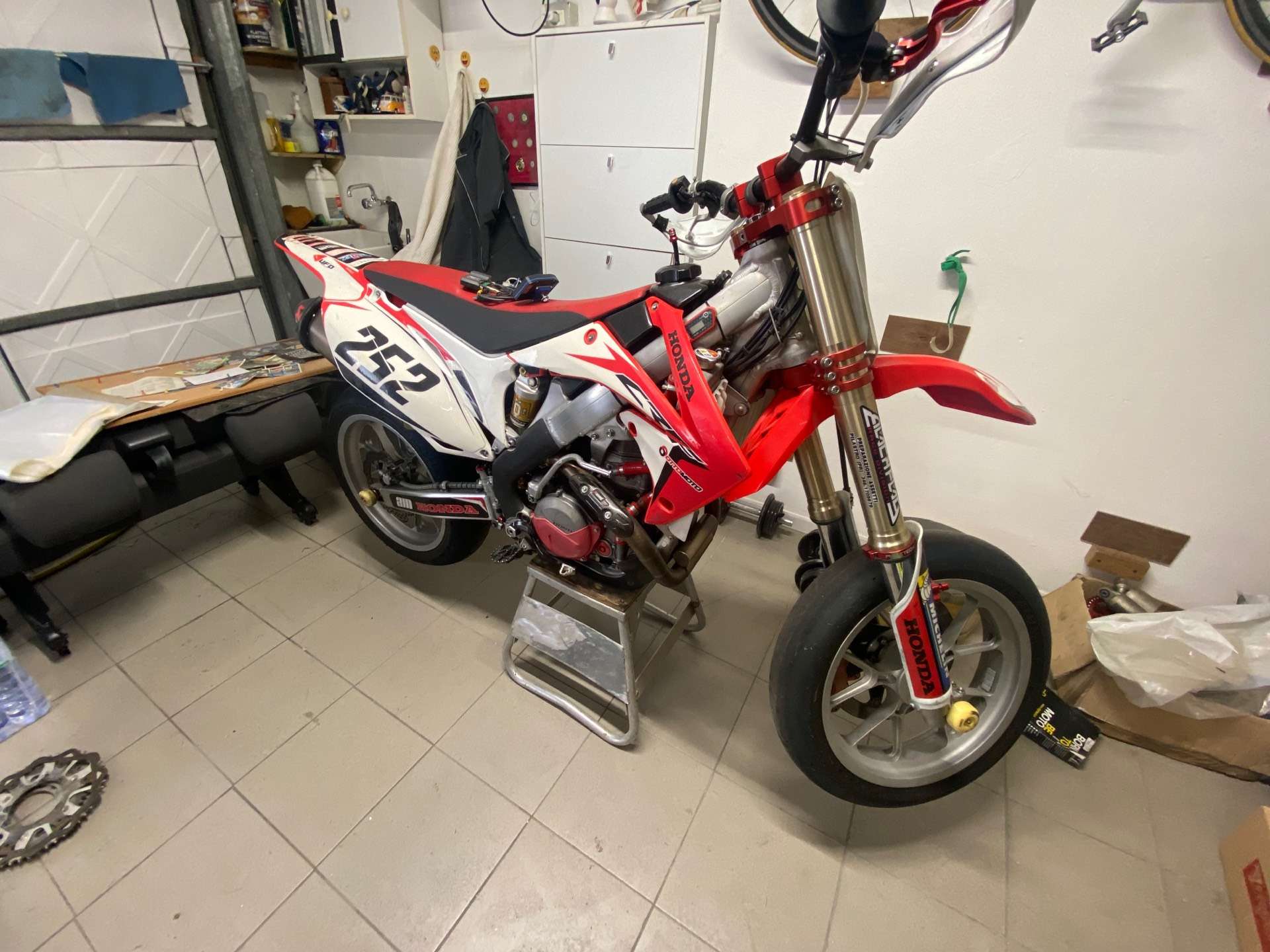 Honda CRF 450supermotard