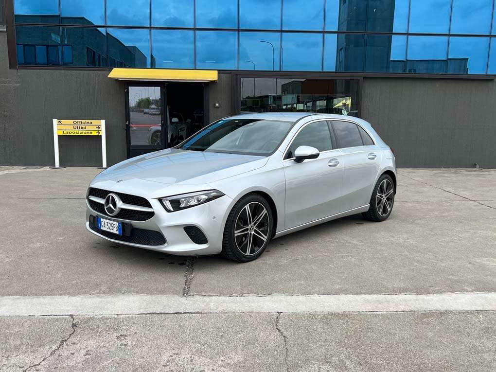 Mercedes-Benz A 220d Sport Automatica