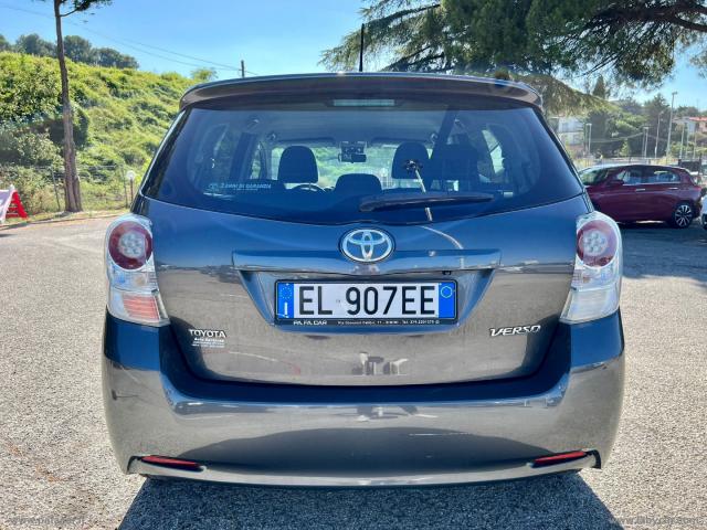 Toyota verso 2.0 d sol 7 posti