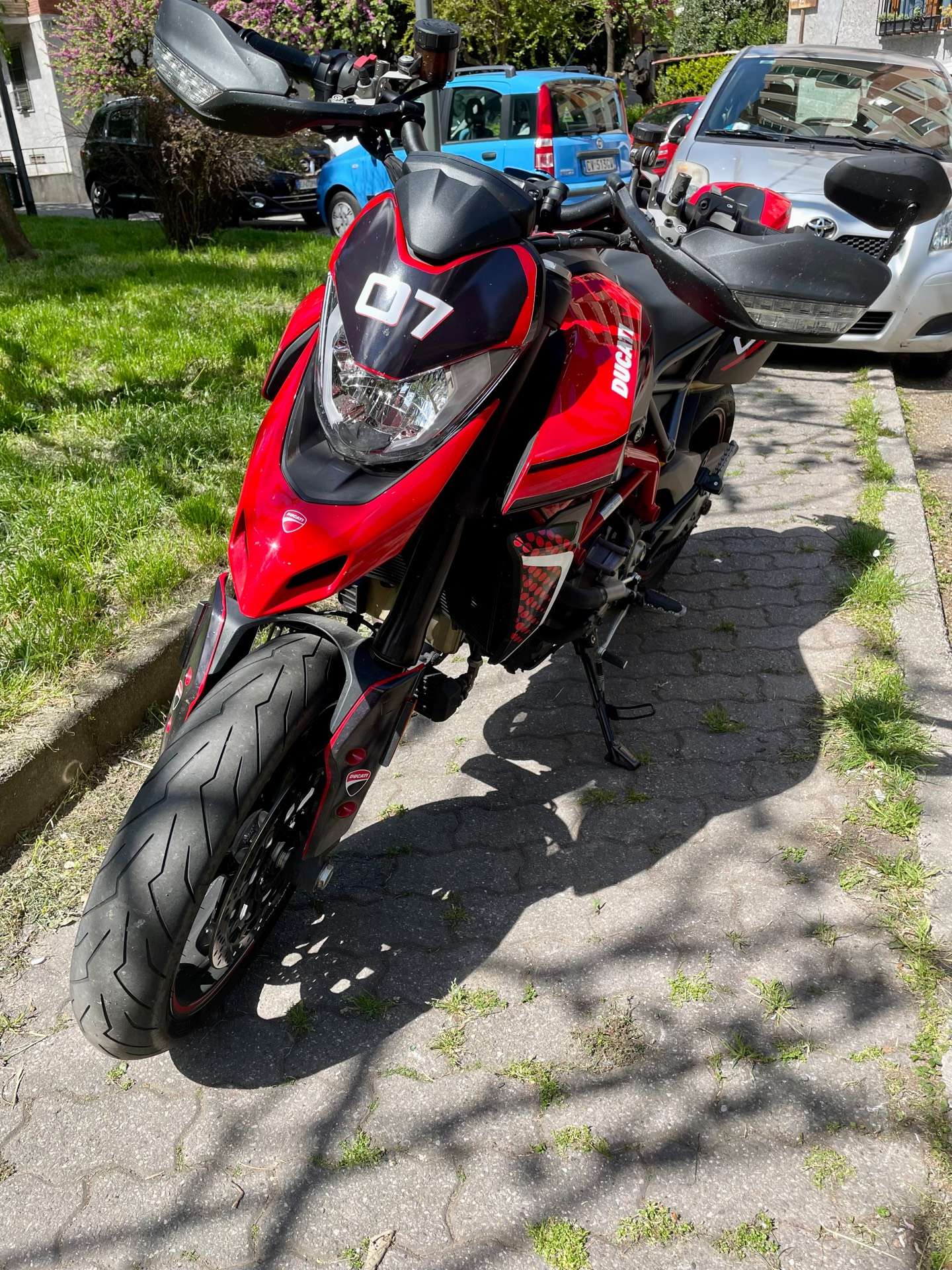 Ducati Hypermotard 950