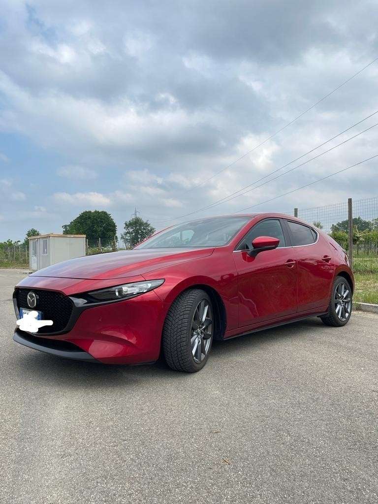 Mazda 35p 2.0 m-hybrid Executive 122cv