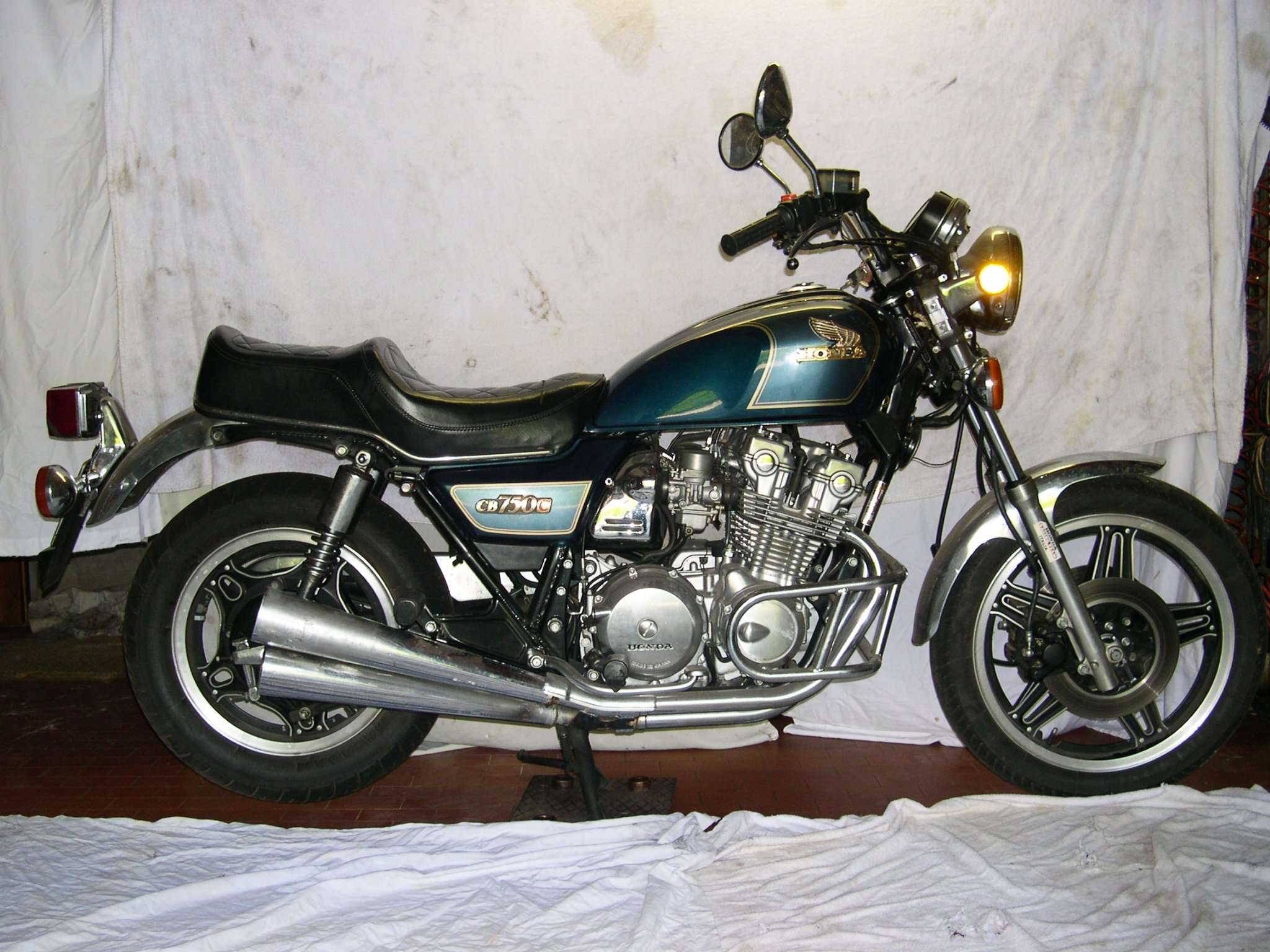 Honda CB 750C