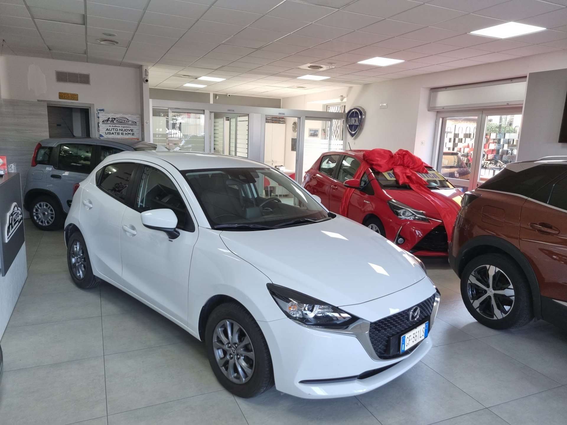 Mazda 22 1.5 m-hybrid Evolve Design Pack 90cv