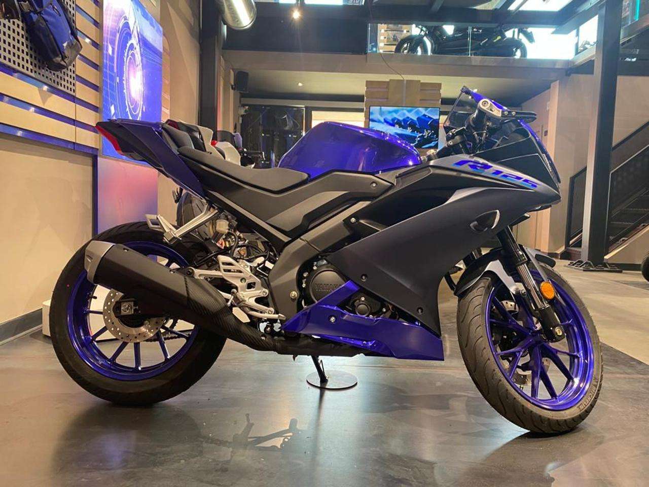 Yamaha YZF R125 R125