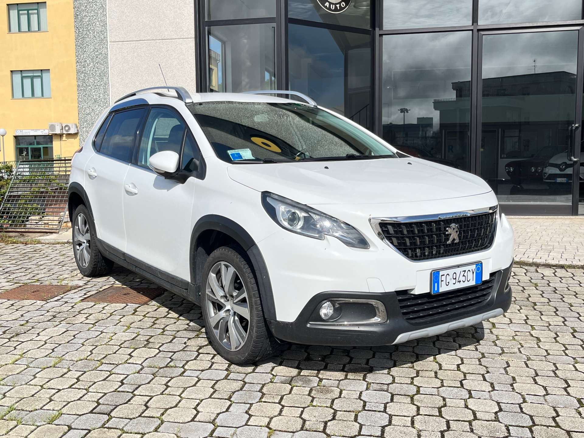 Peugeot 20082008 1.6 bluehdi Allure 100cv my16