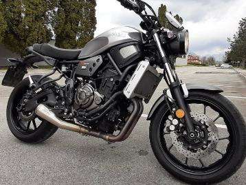 Yamaha XSR 700Garage metal