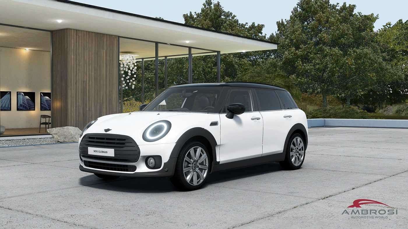 MINI Cooper D ClubmanYours Premium Plus Package