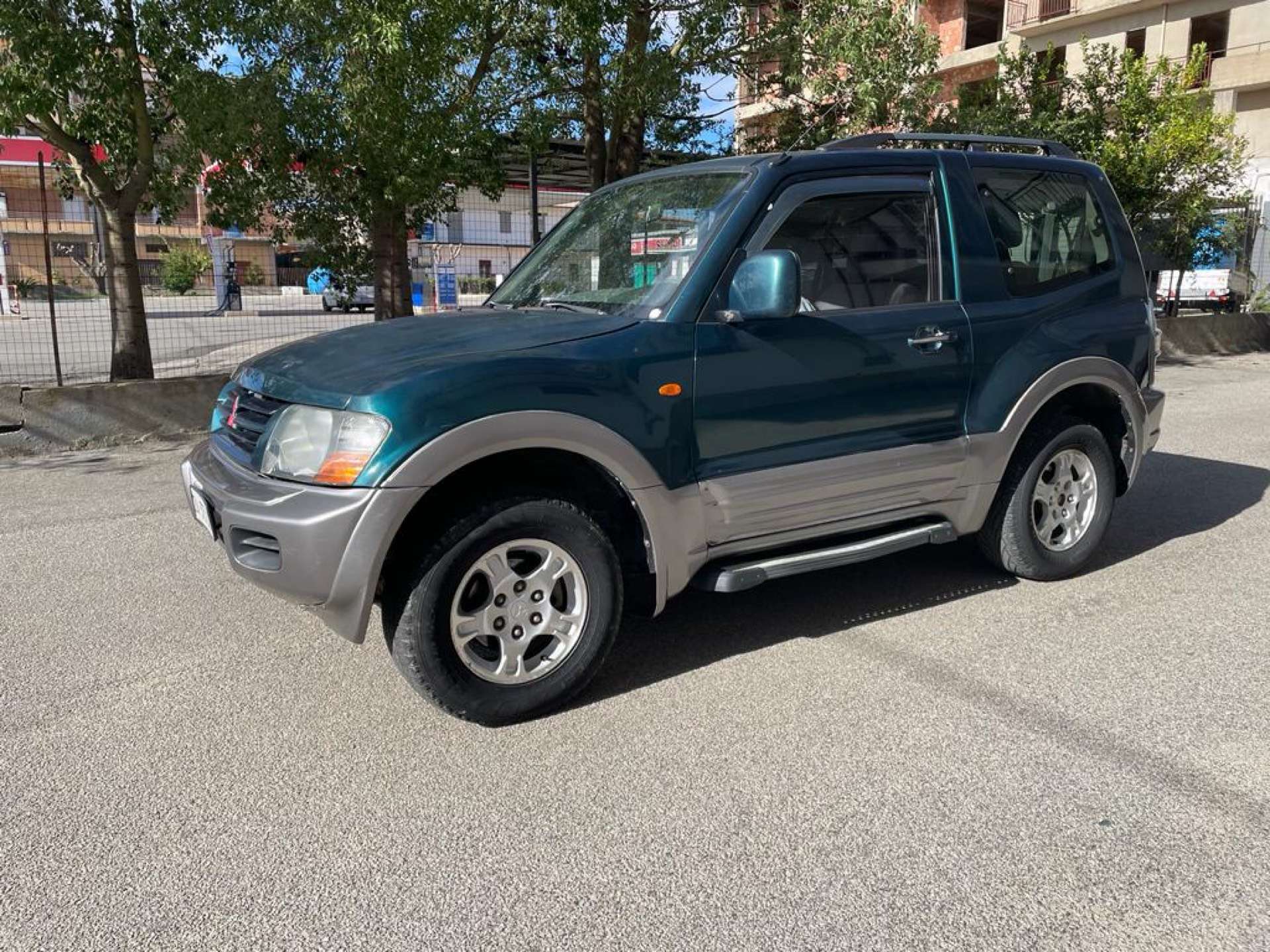 Mitsubishi Pajero3p 2.5 tdi GLS-1 115cv