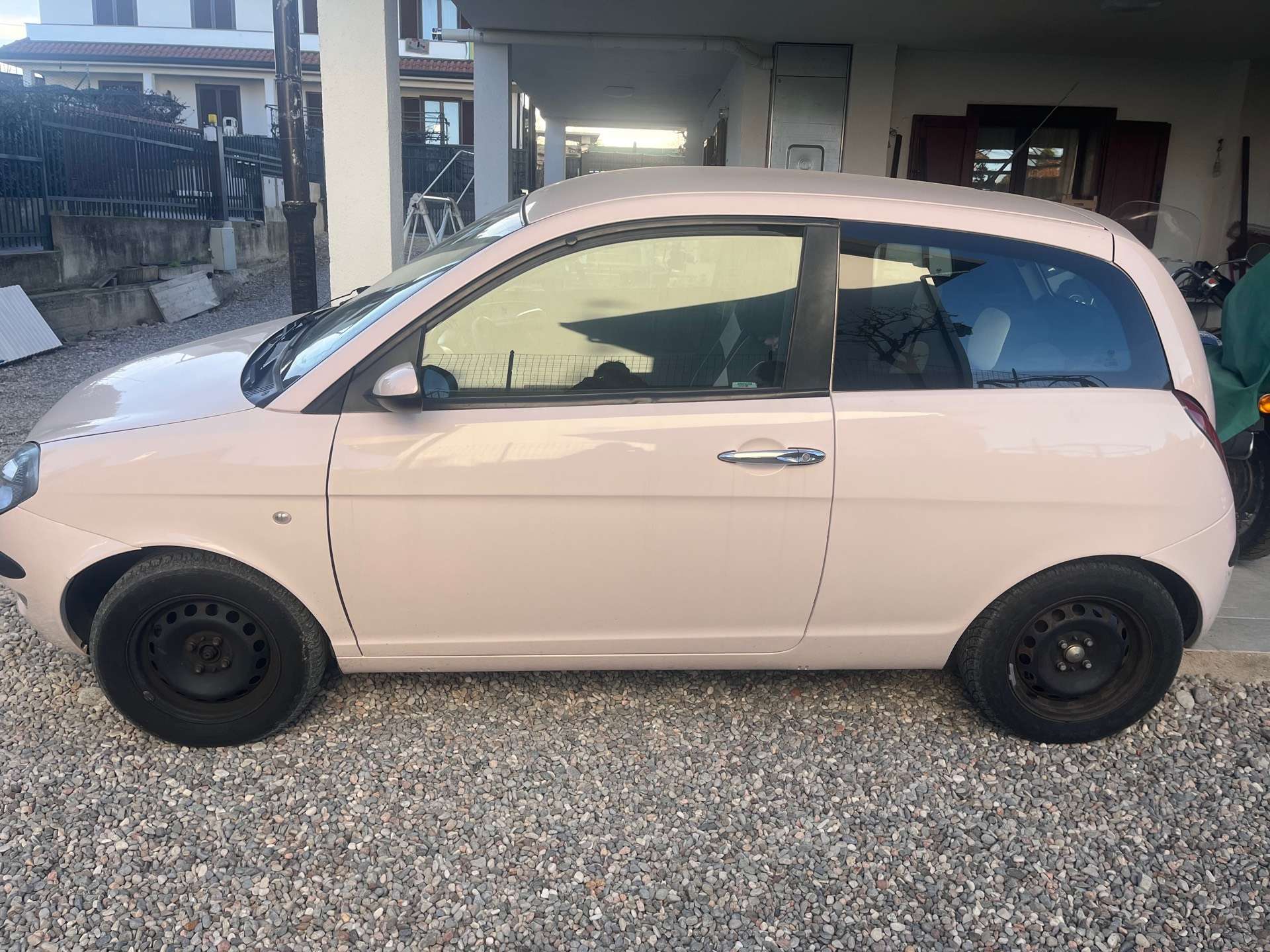 Lancia Ypsilon1.2 8v