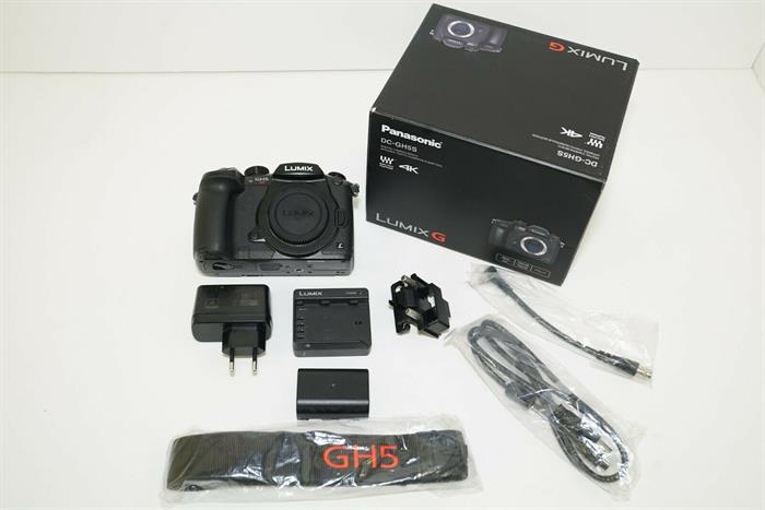 PANASONIC LUMIX GH55 MIRRORLESS MICRO