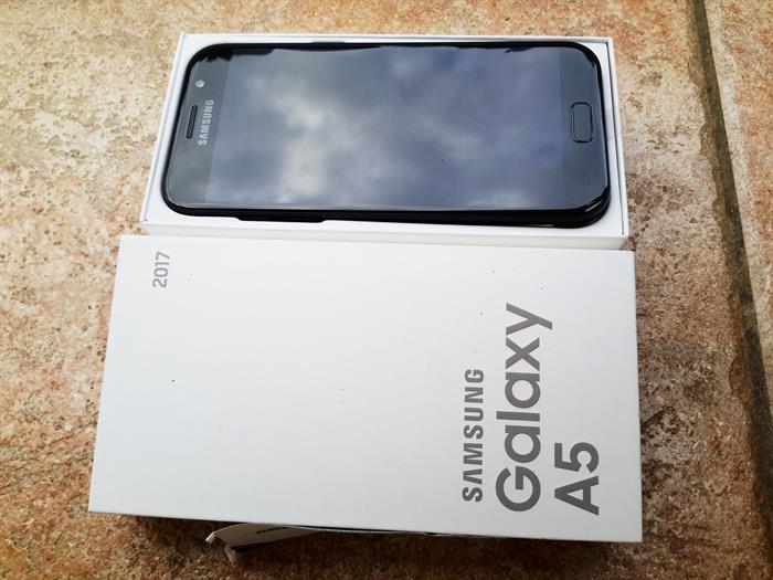 SAMSUNG GALAXY A5