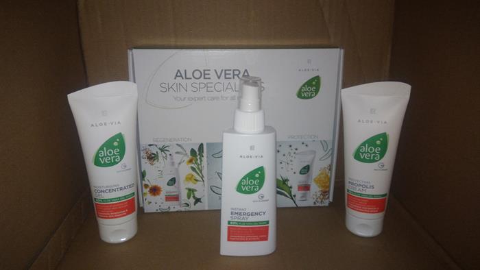 PRODOTTI PER LA CURA DELLA PELLE CON ALOE VERA LR