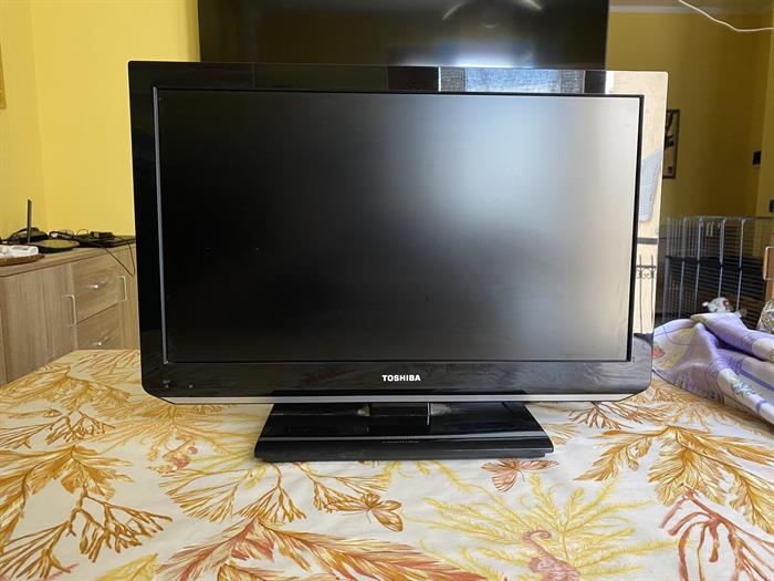 TV TOSHIBA 22 POLLICI