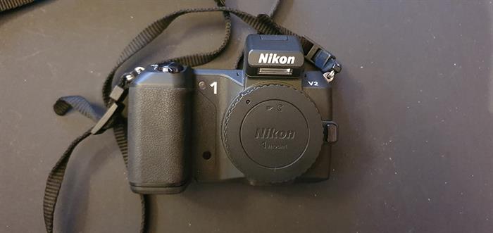 NIKON 1 V2