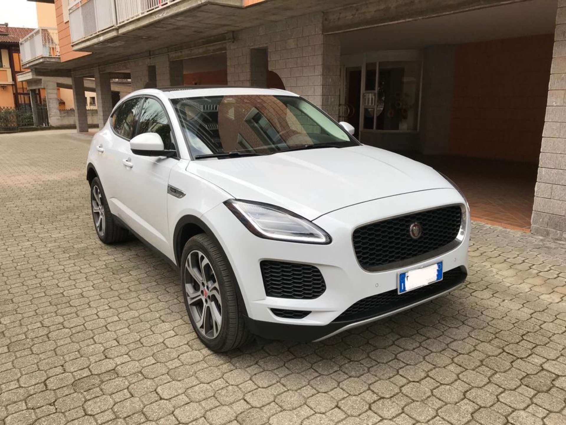 Jaguar E-Pace2.0d i4 HSE awd 240cv auto