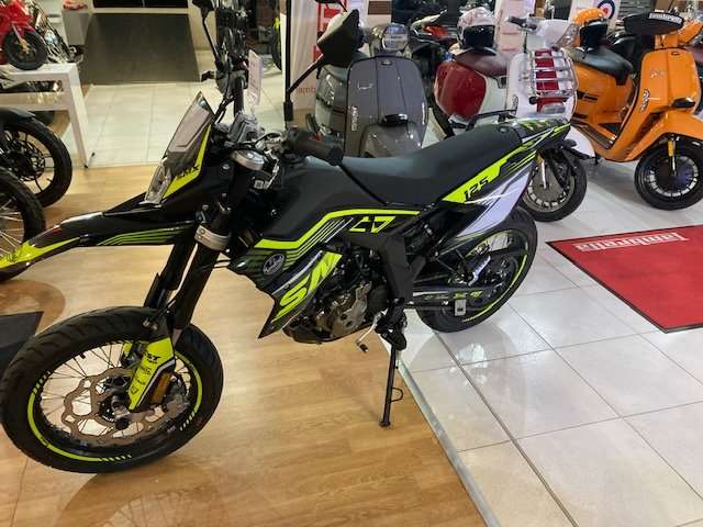 Mondial SMX 125i SUPERMOTOAbs