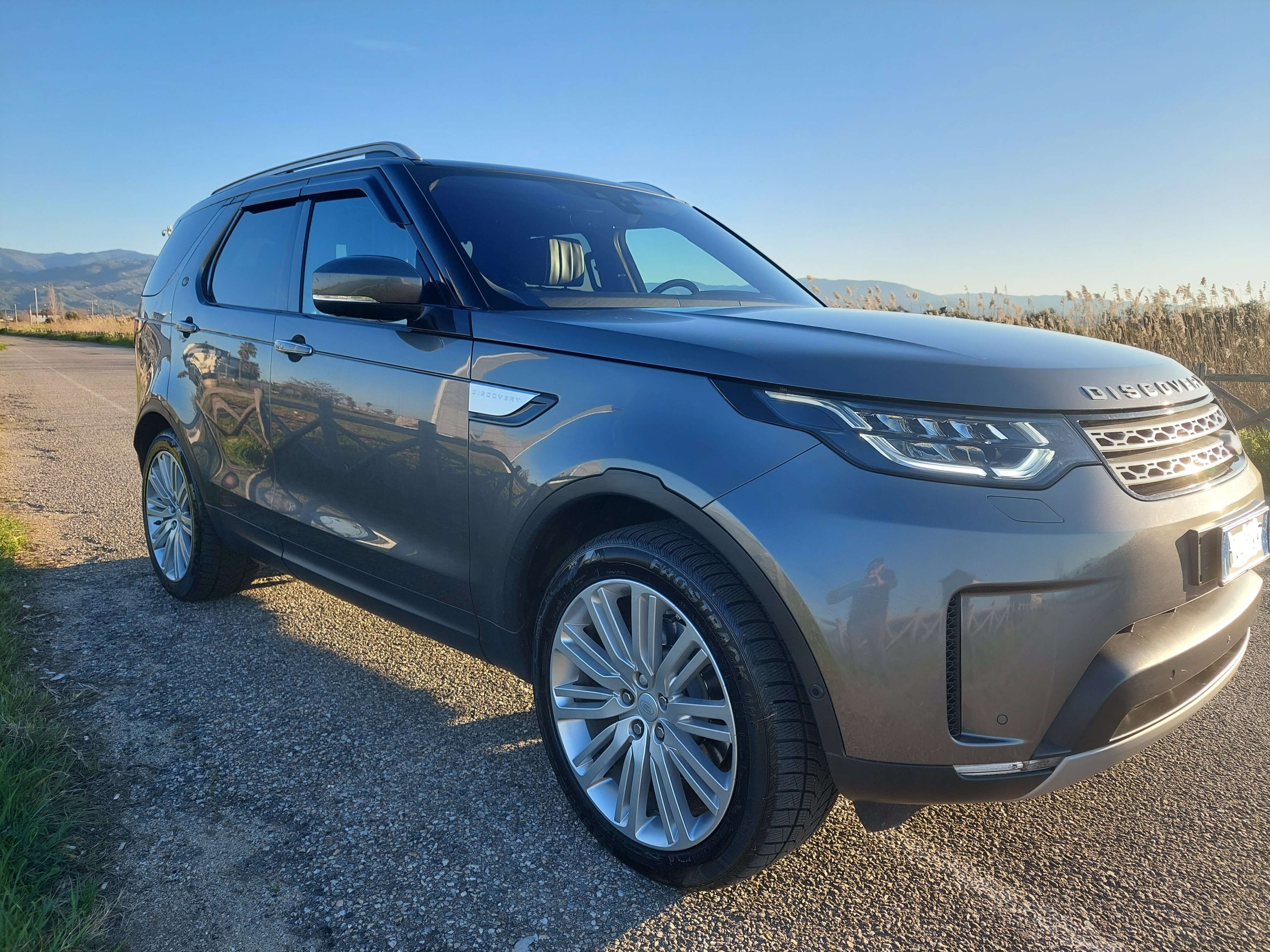 Land Rover Discovery5 3.0 TD6  249 CV HSE LUXURY 7 POSTI EDITION