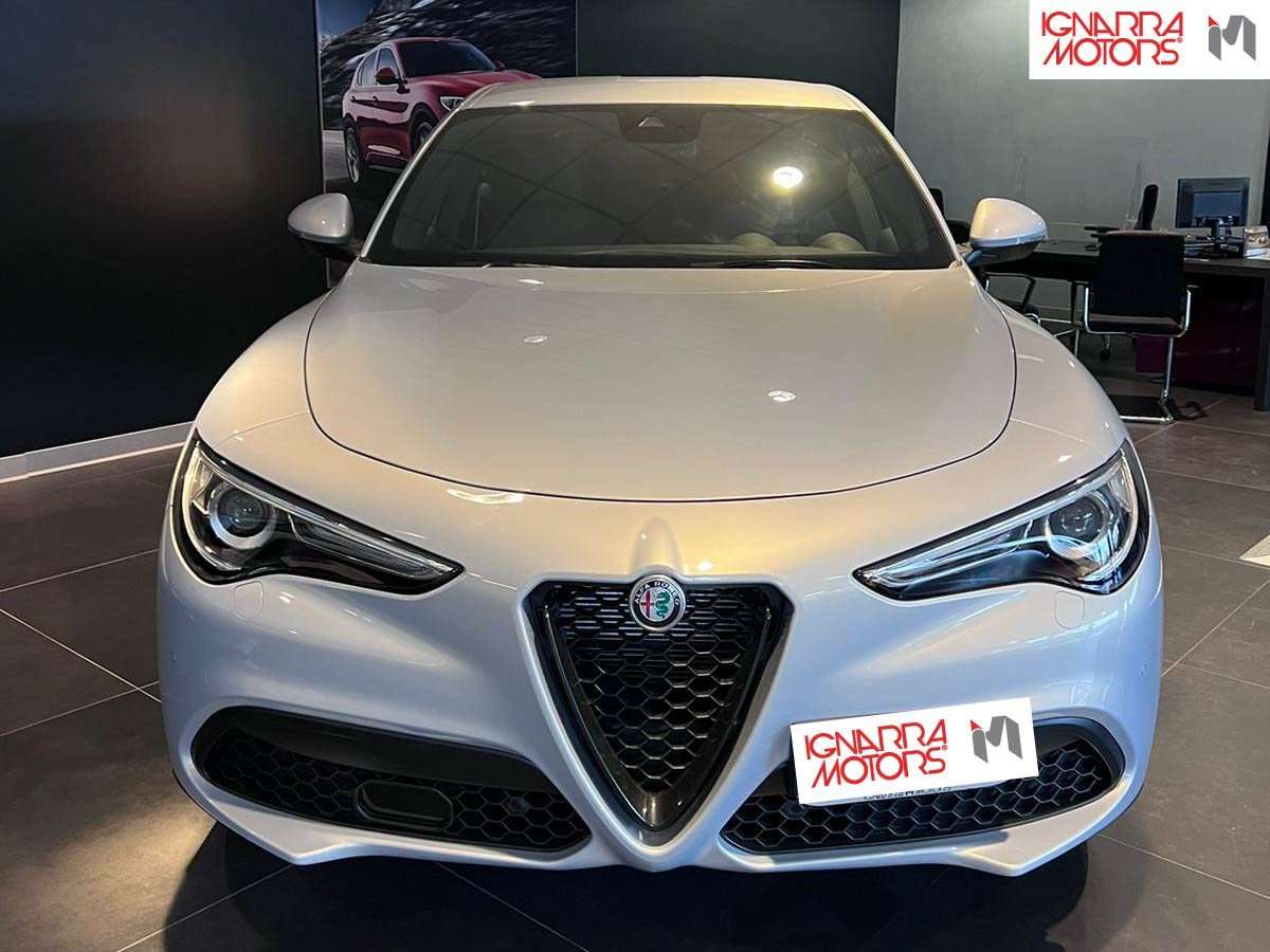 Alfa Romeo StelvioStelvio 2.0 t Sprint Q4 200cv auto