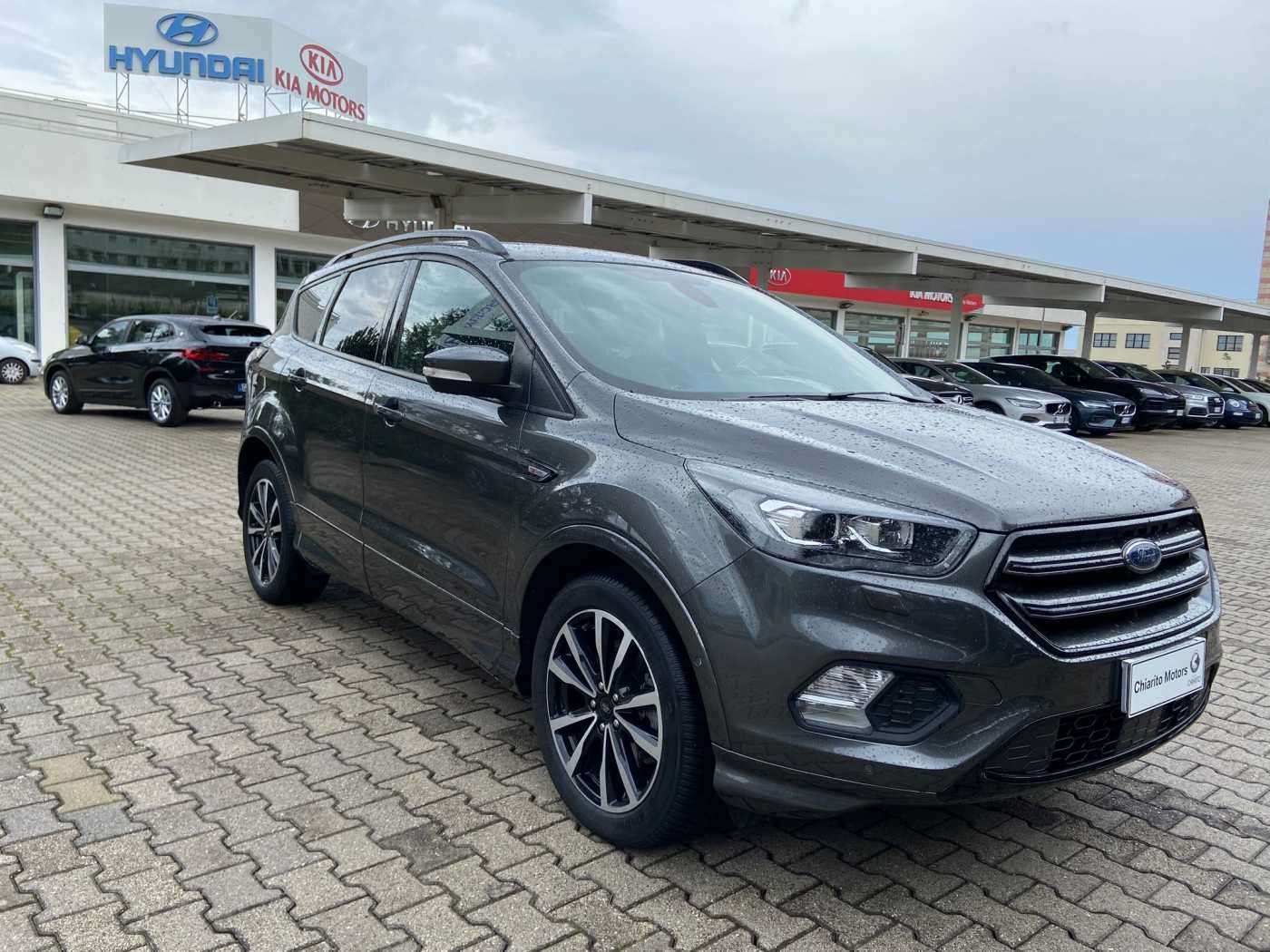 Ford Kuga2ª serie 1.5 TDCI 120 CV S&S 2WD Powershift ST-Lin