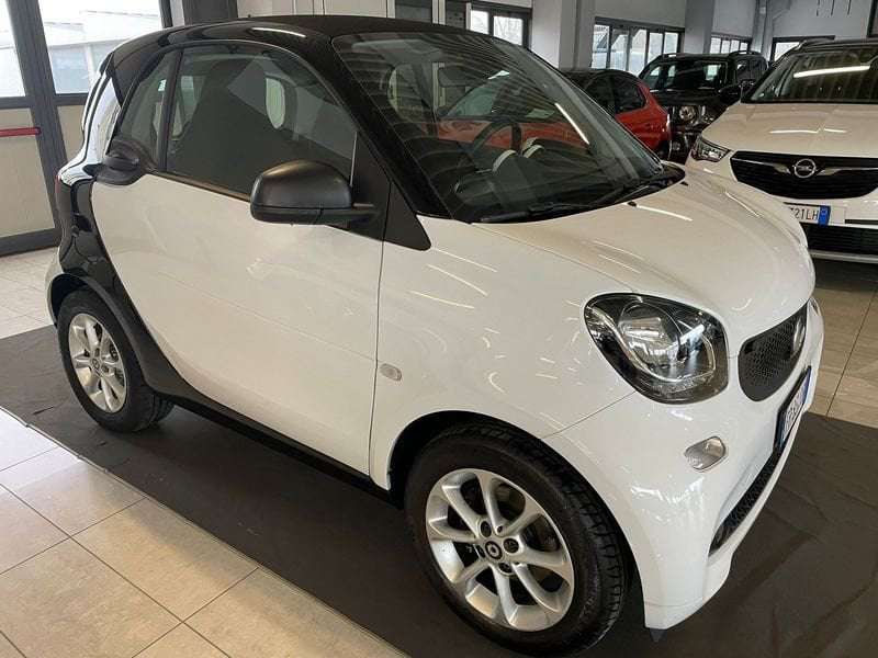 smart forTwofortwo 70 1.0 Youngster