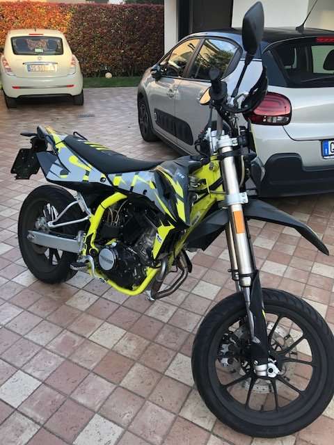 SWM SM 125 R