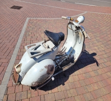 Vespa struzzo 