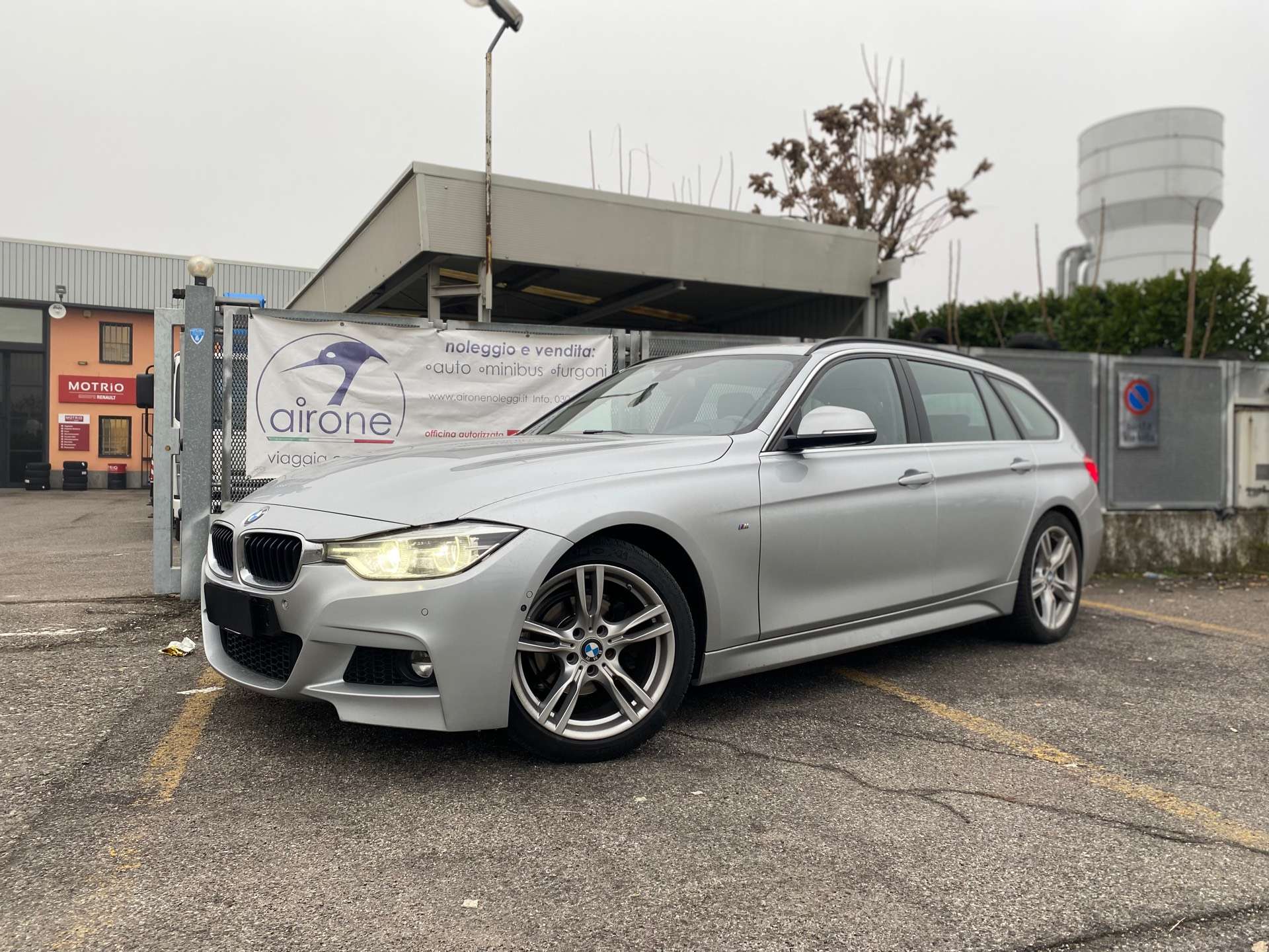 BMW 318318d Touring Msport auto