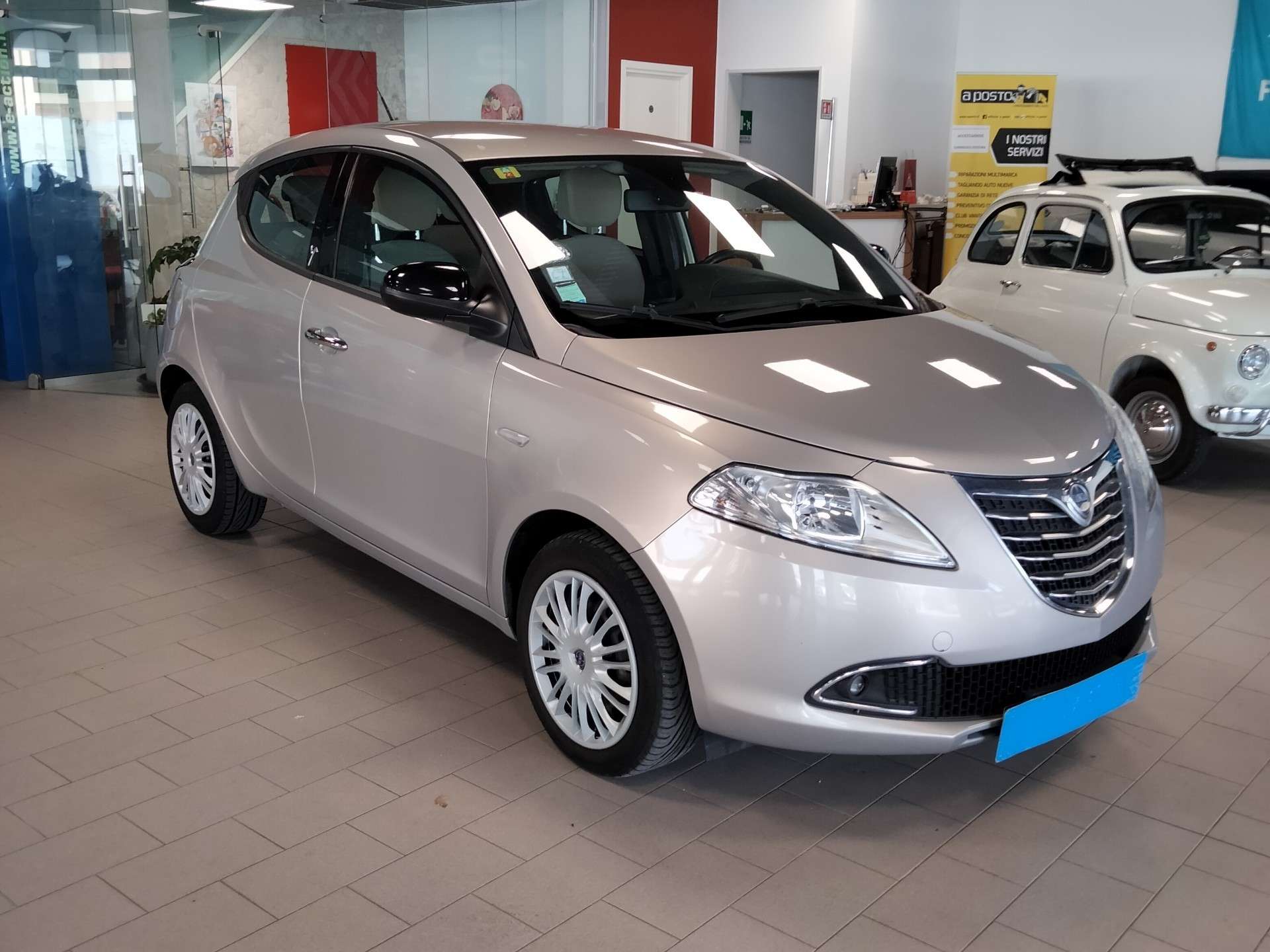 Lancia Ypsilon1.2 8v Gold s&s 69cv E6