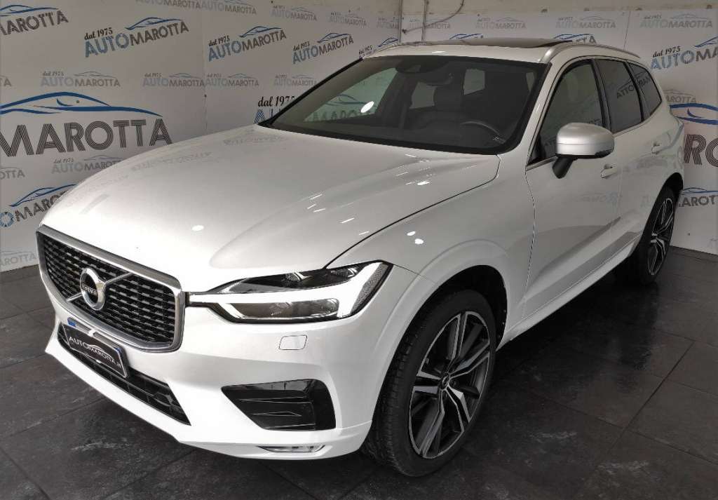 Volvo XC602.0 D4 R-design awd geartronic my18 TETTO! PE