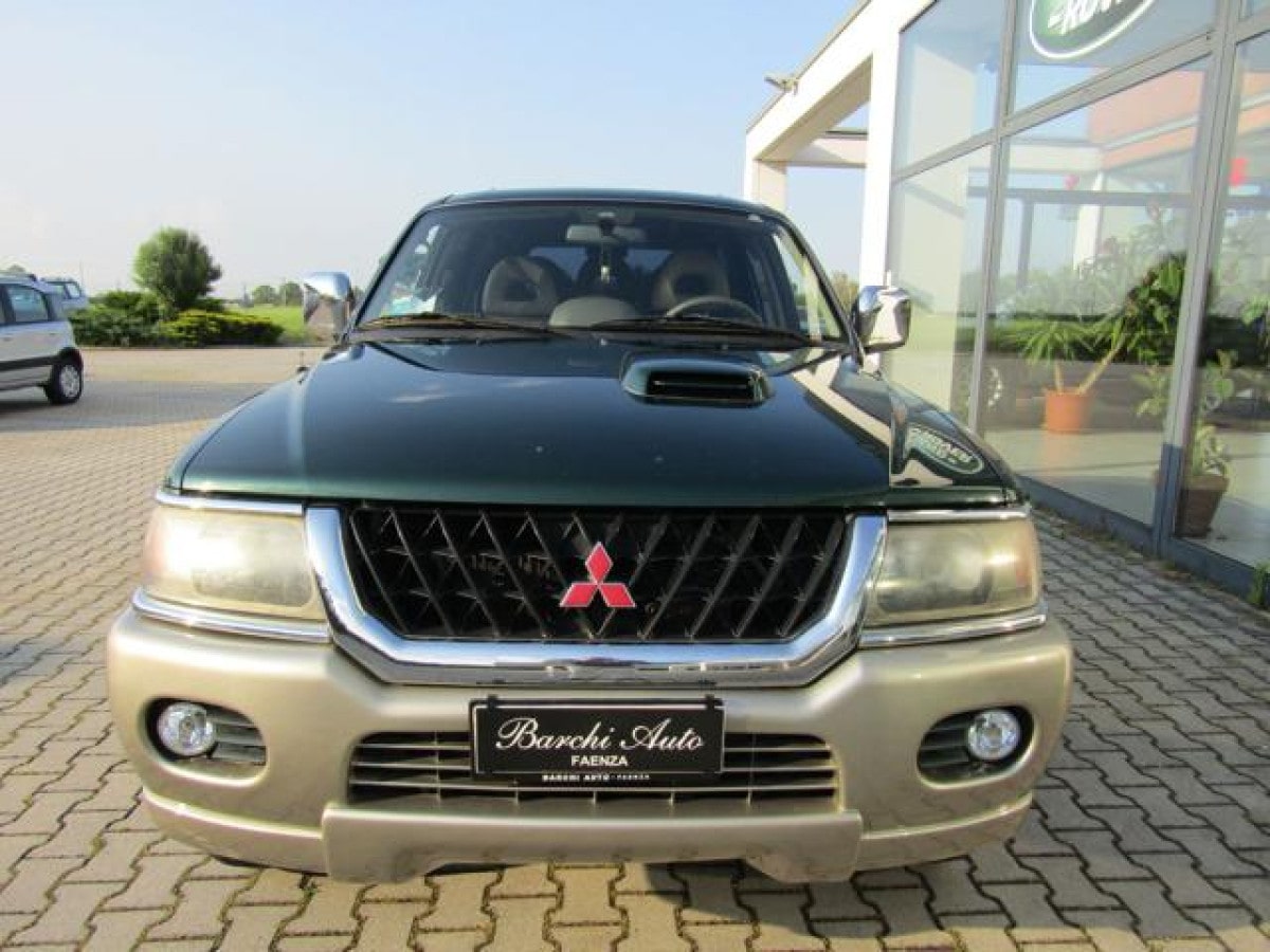 MITSUBISHI Pajero Sport Pajero Sport 2.5 TDI GLS