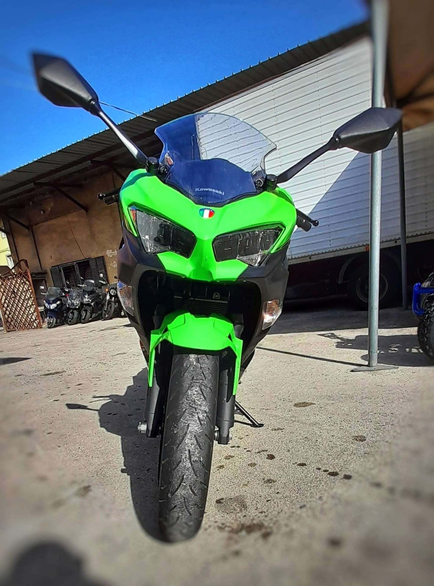 Kawasaki Ninja 400