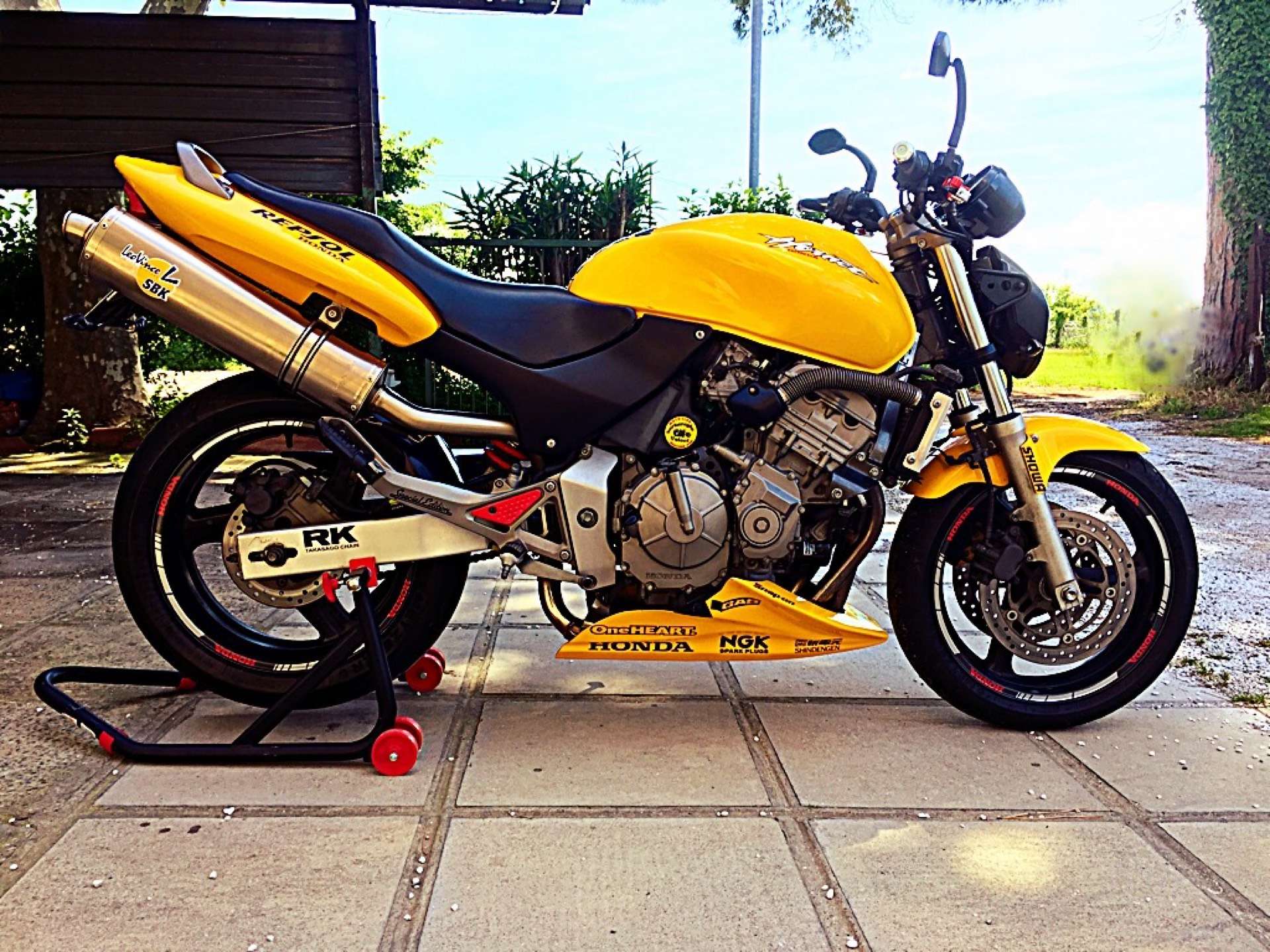 Honda HornetHonda Hornet 600