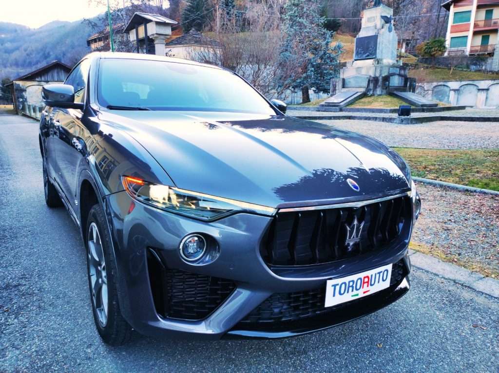 Maserati LevanteV6 Diesel 275 CV AWD Gransport